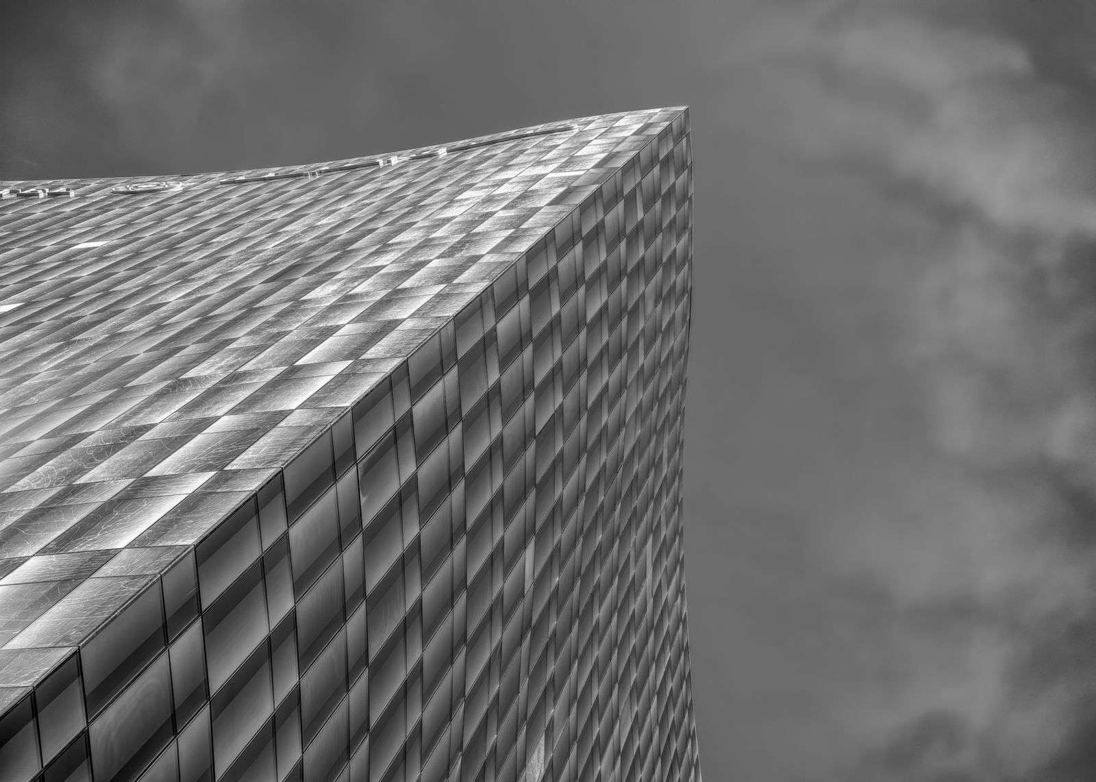 Tips on Photographing Architecture and Structures - ArchUp