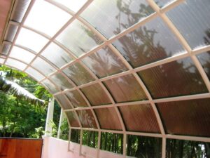 A Comprehensive Guide to Lexan Panels: Properties and Uses
