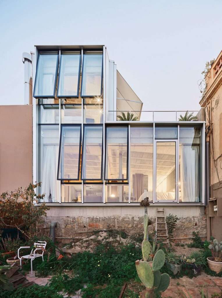 Political Architecture: Designing Embassies and the Protocol of ...