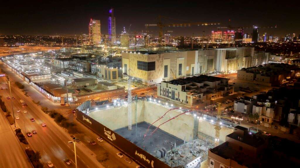 the work on the Al Ramz Office Tower