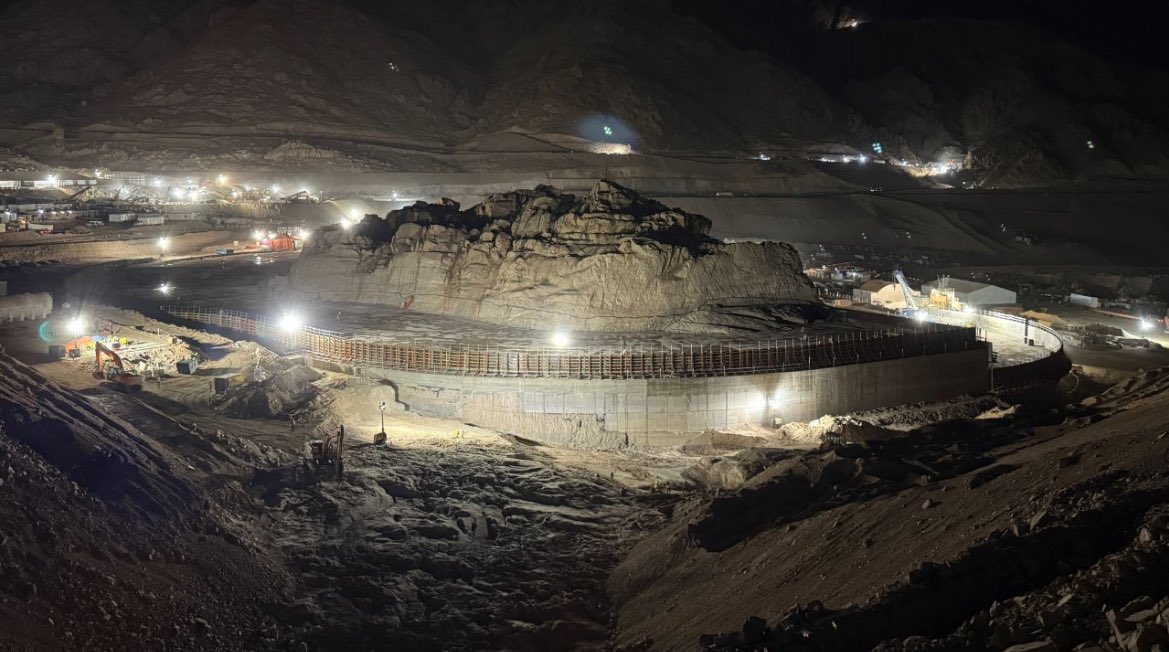 Trojena Project: Accelerating Work to Complete Freshwater Lake