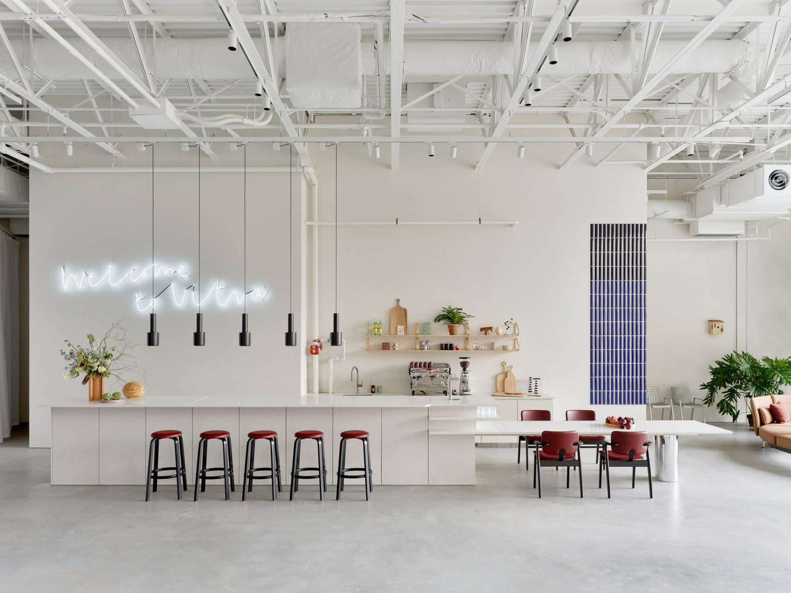 Vitra Opens New Manhattan Showroom with Bridge Views