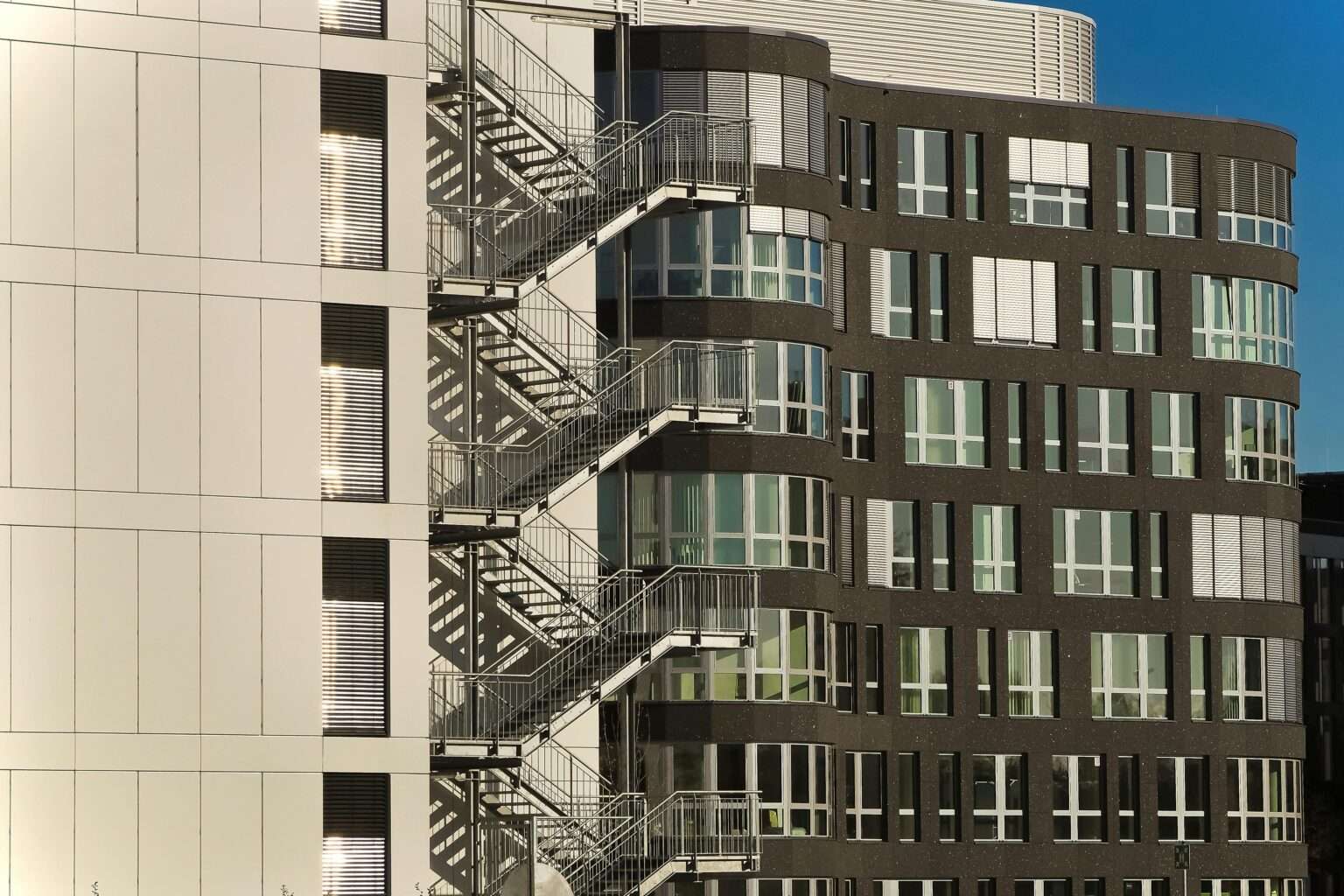 External Cladding for Buildings: A Comprehensive Guide