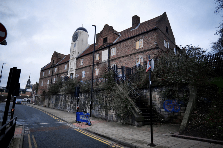 Keelmen’s Hospital: Architectural Adaptive Reuse Returns Housing to the ...