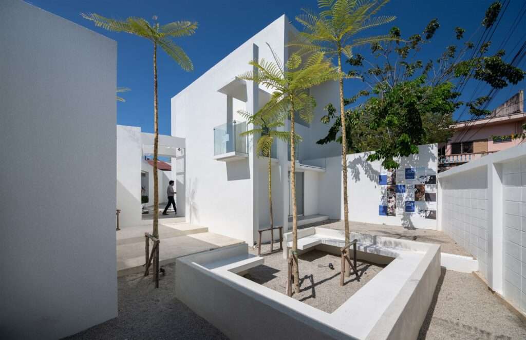 Healthy Café & Restaurant: Geometry and Nature in Architecture